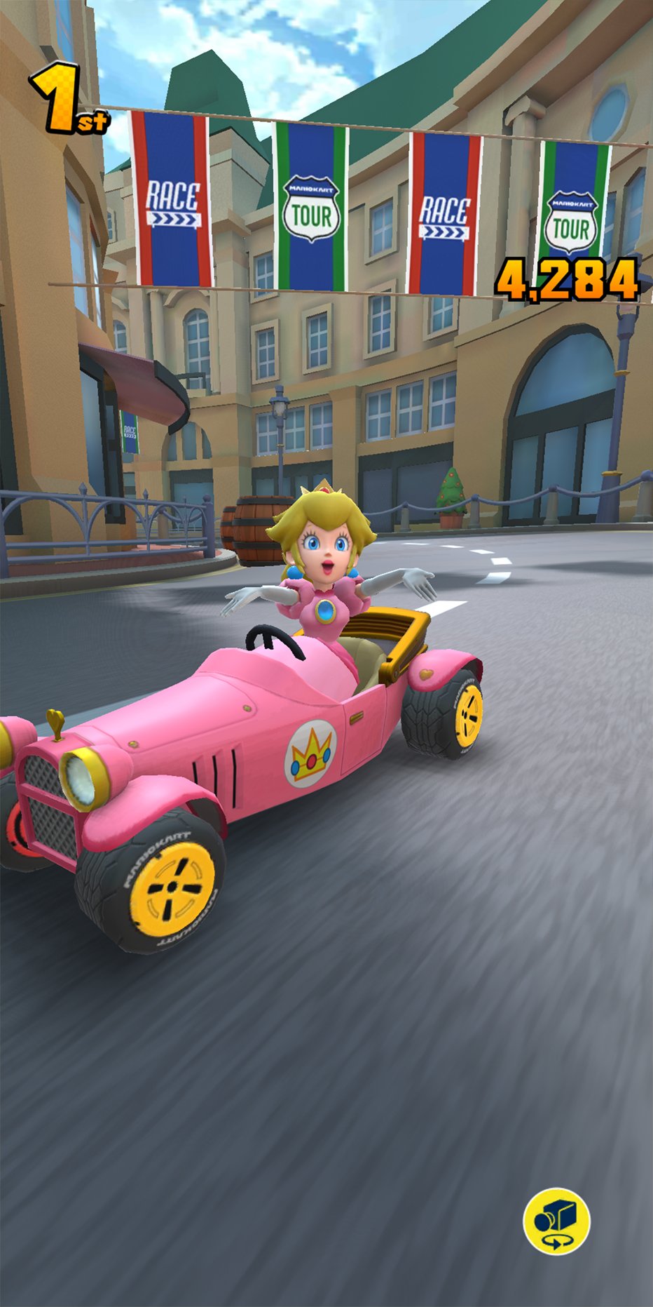 File:MKT Peach Camera.jpg - Super Mario Wiki, the Mario encyclopedia