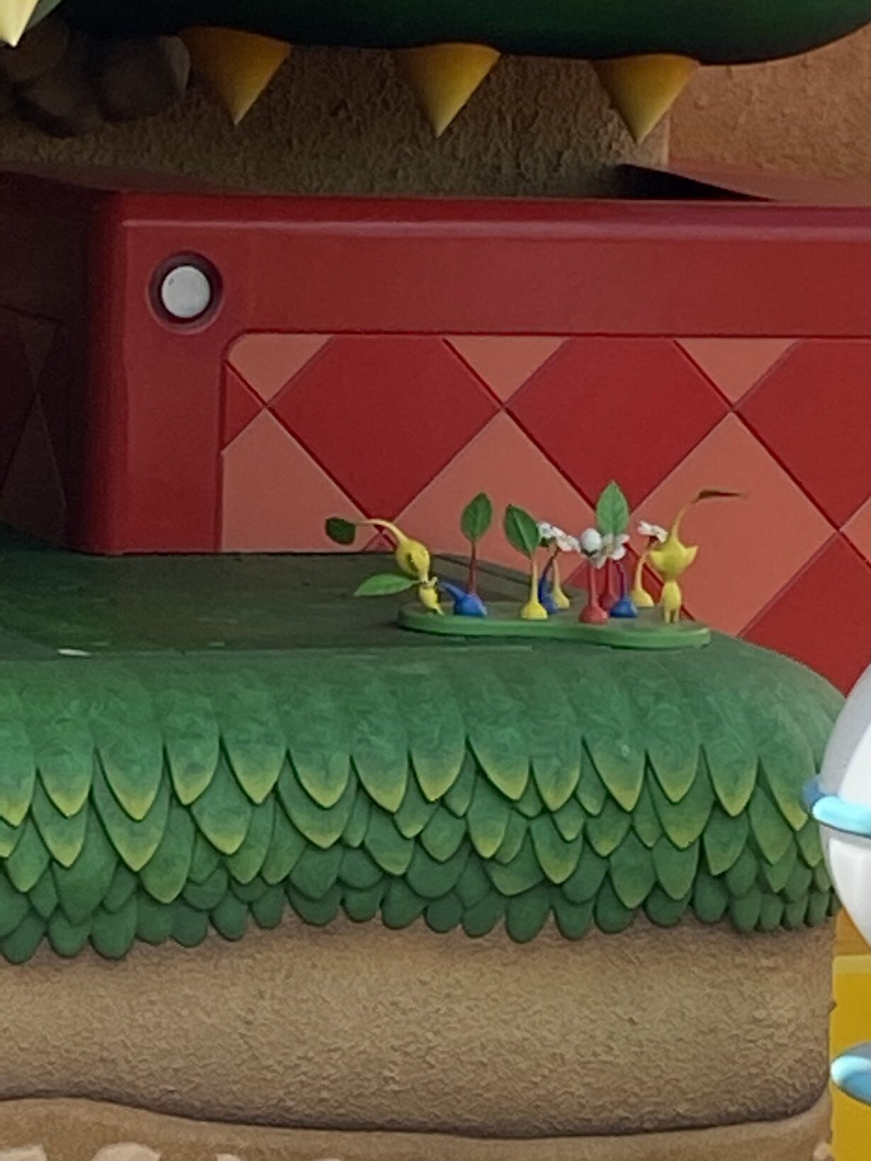 File:Pikmin in SNW.jpg - Super Mario Wiki, the Mario encyclopedia